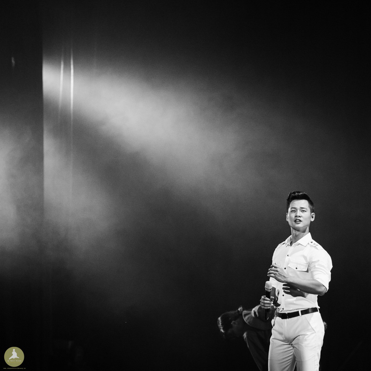 Liveshow "Bai Ca Khong Ten" - Duc Tuan Singer - Prince Production